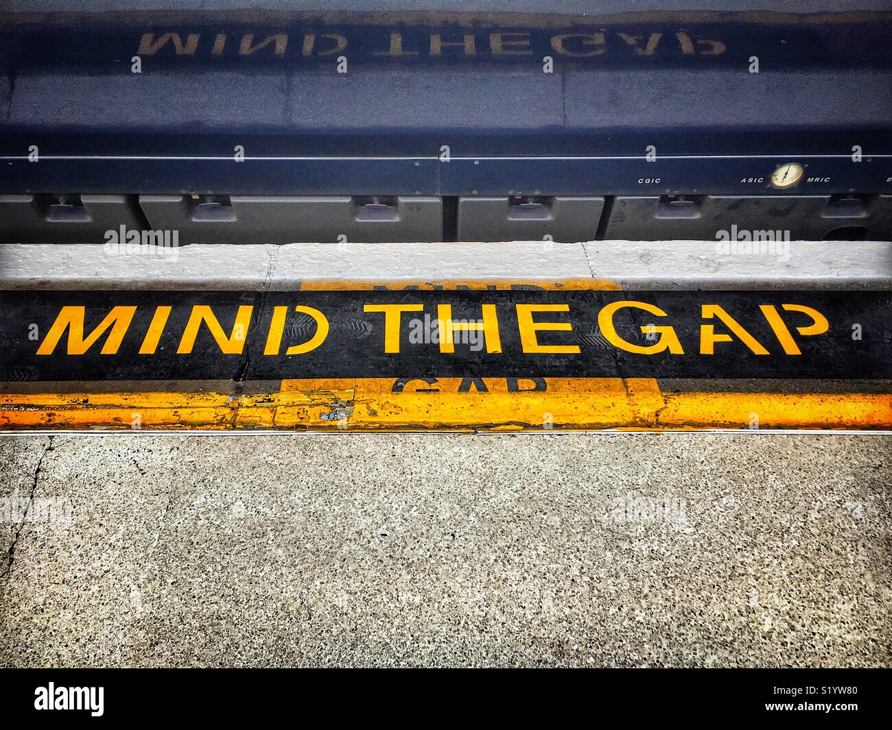 Mind The Gap Stock Photos & Mind The Gap Stock Images - Alamy
