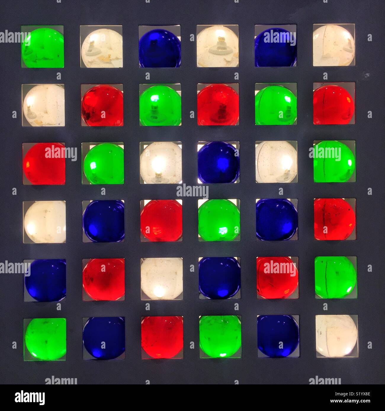 Red and blue hi-res stock photography and images - Alamy