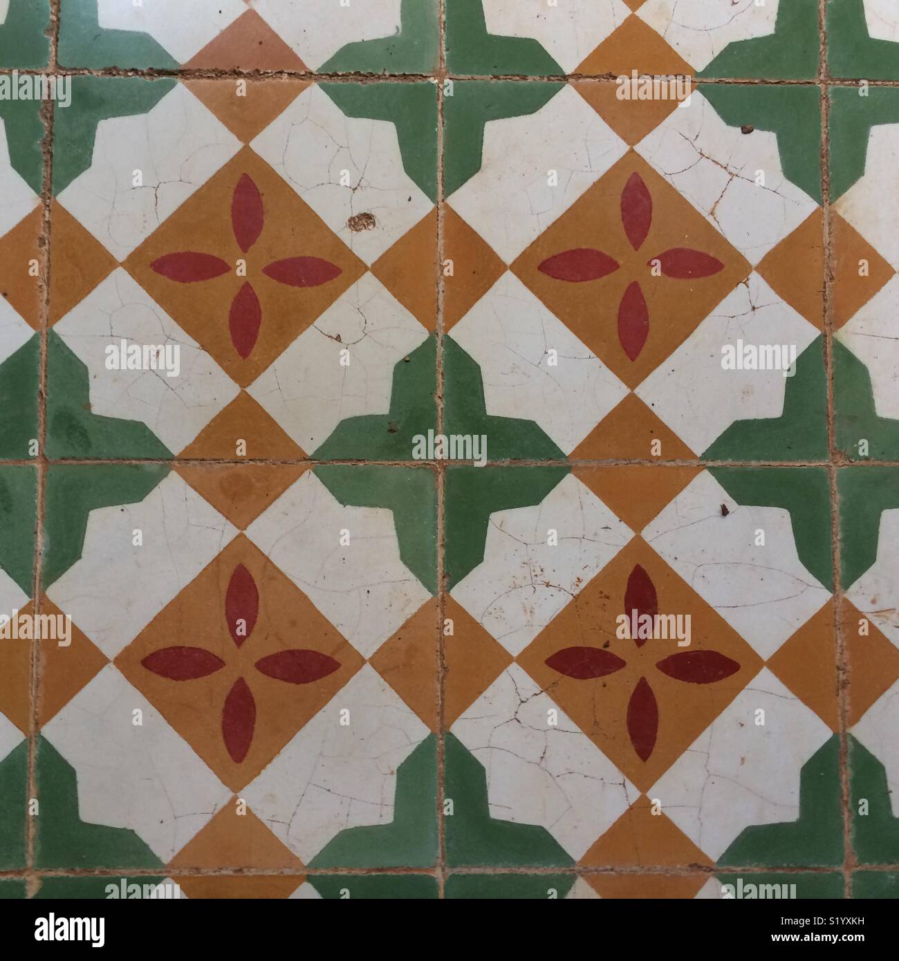 Vintage tiles hi-res stock photography and images - Alamy