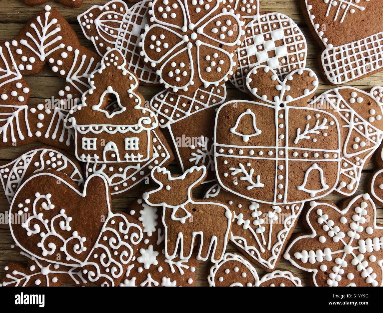 Full screen wallpaper hi-res stock photography and images - Alamy