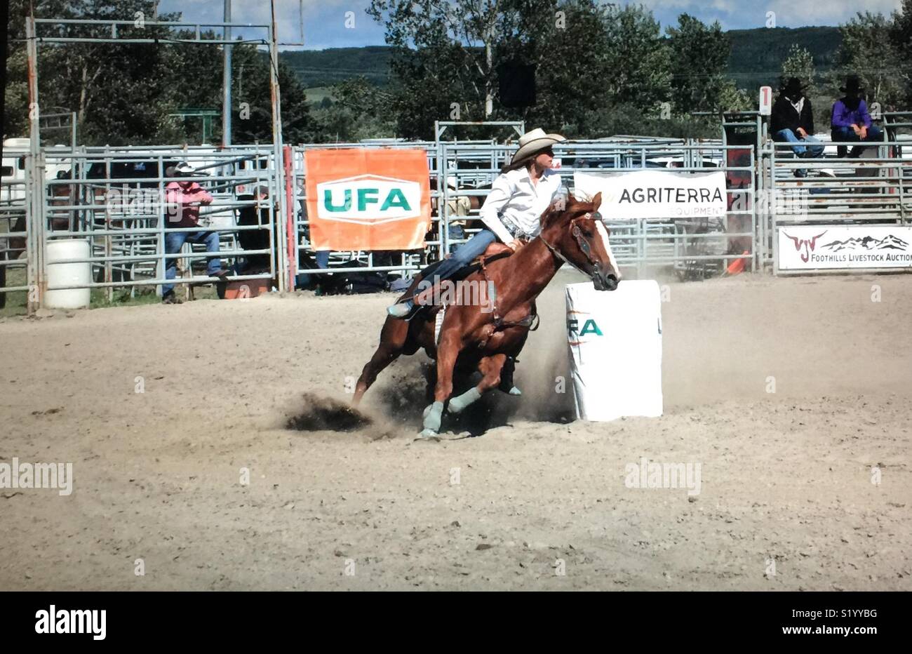 Rodeo barrel race hi-res stock photography and images - Alamy