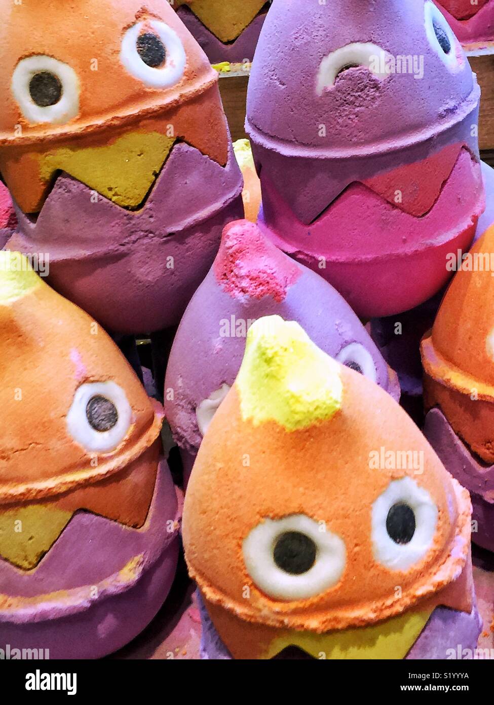 Bath bombs hi-res stock photography and images - Alamy