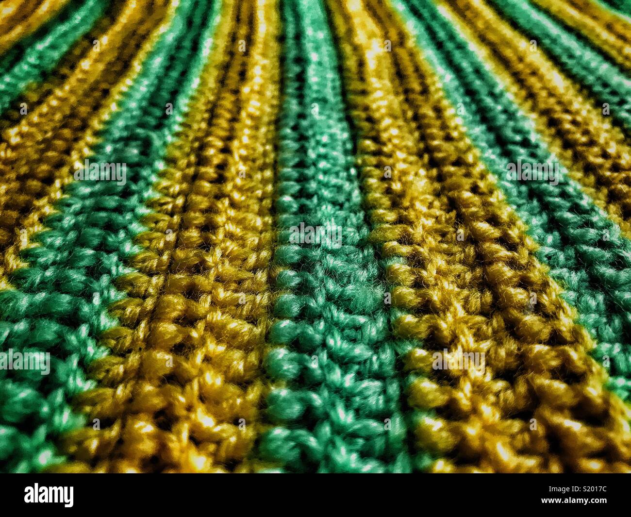 Yellow crochet hi-res stock photography and images - Alamy