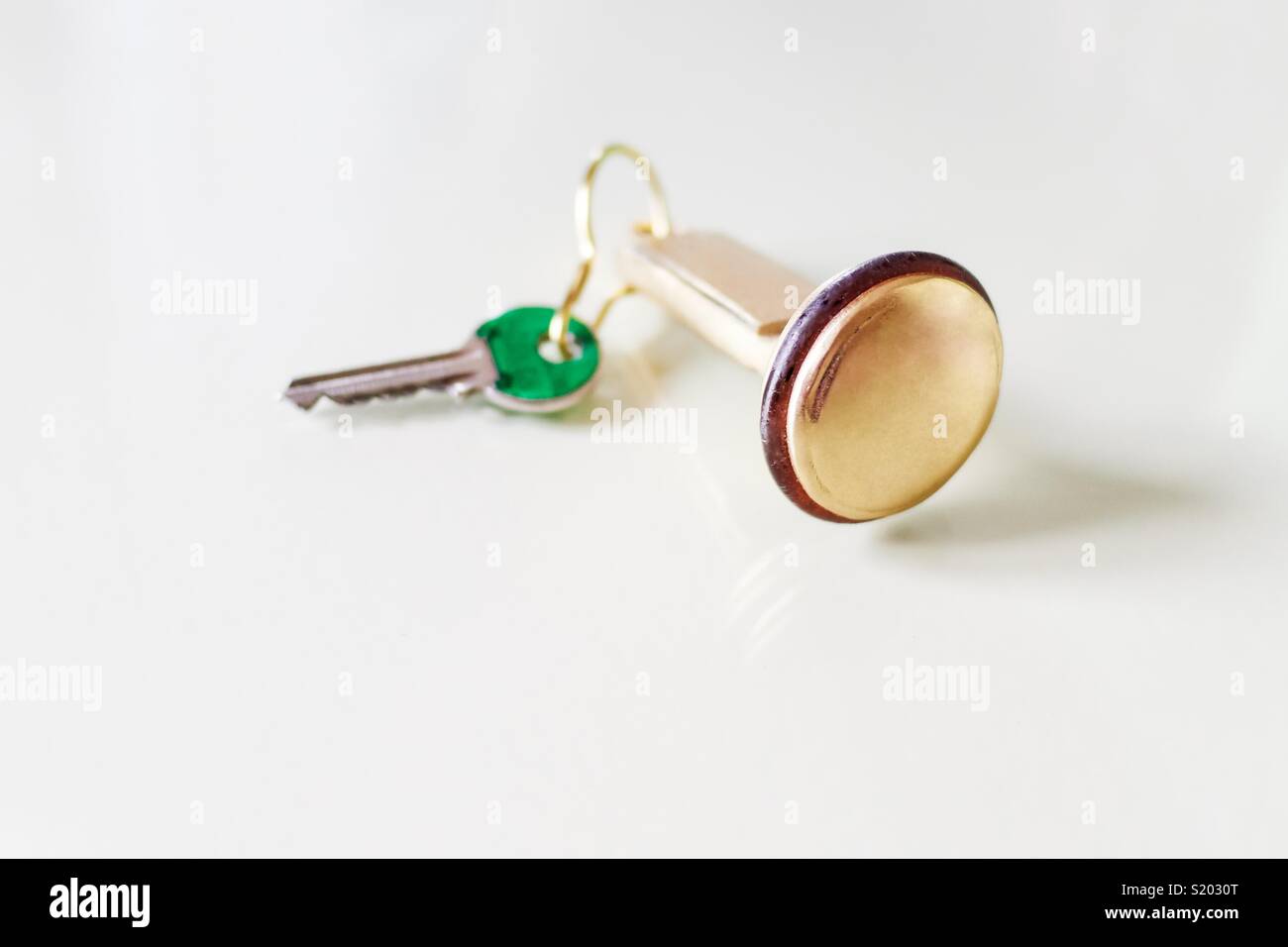 Golden keychain hi-res stock photography and images - Alamy