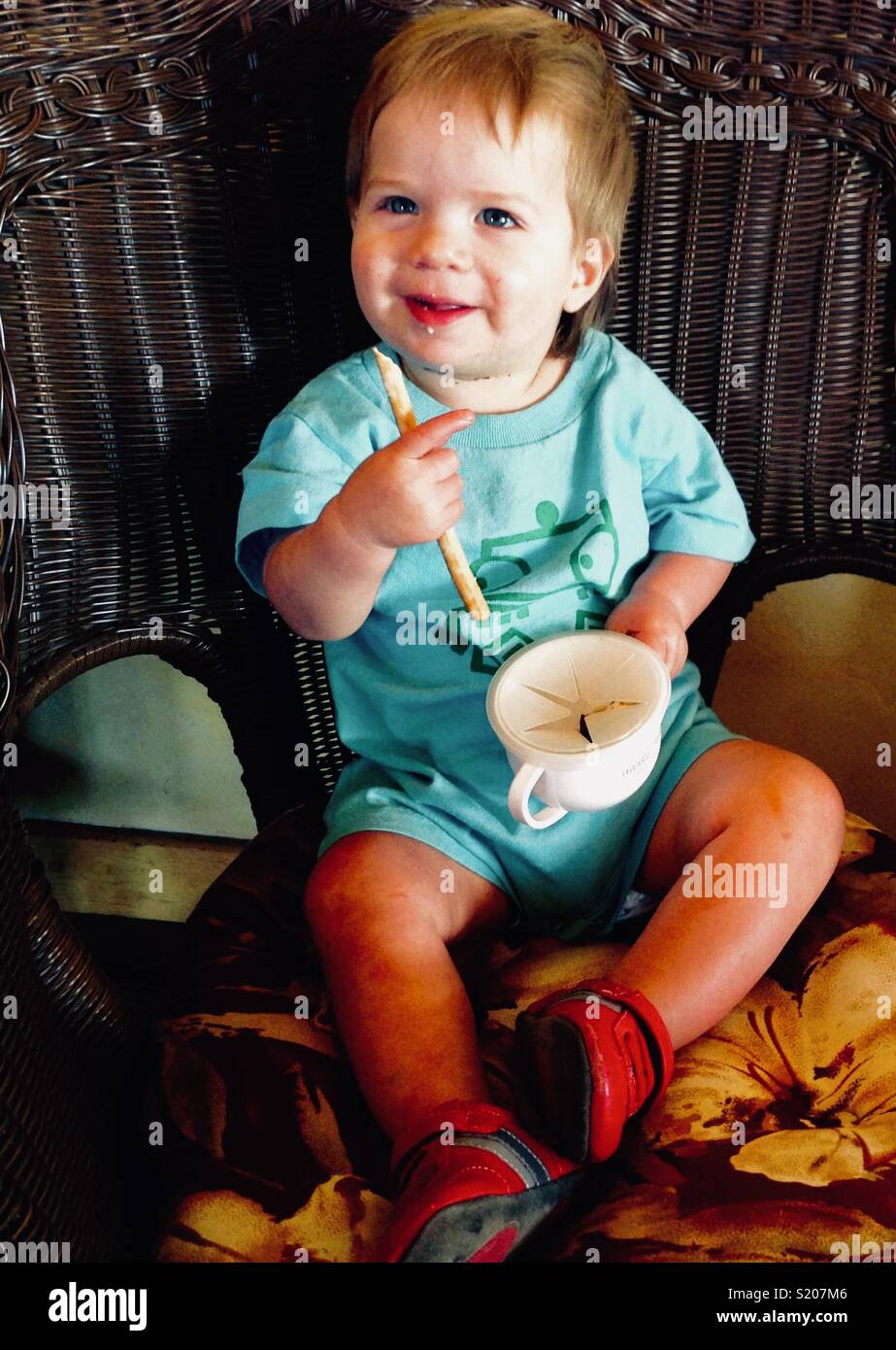 Boy snack hi-res stock photography and images - Alamy