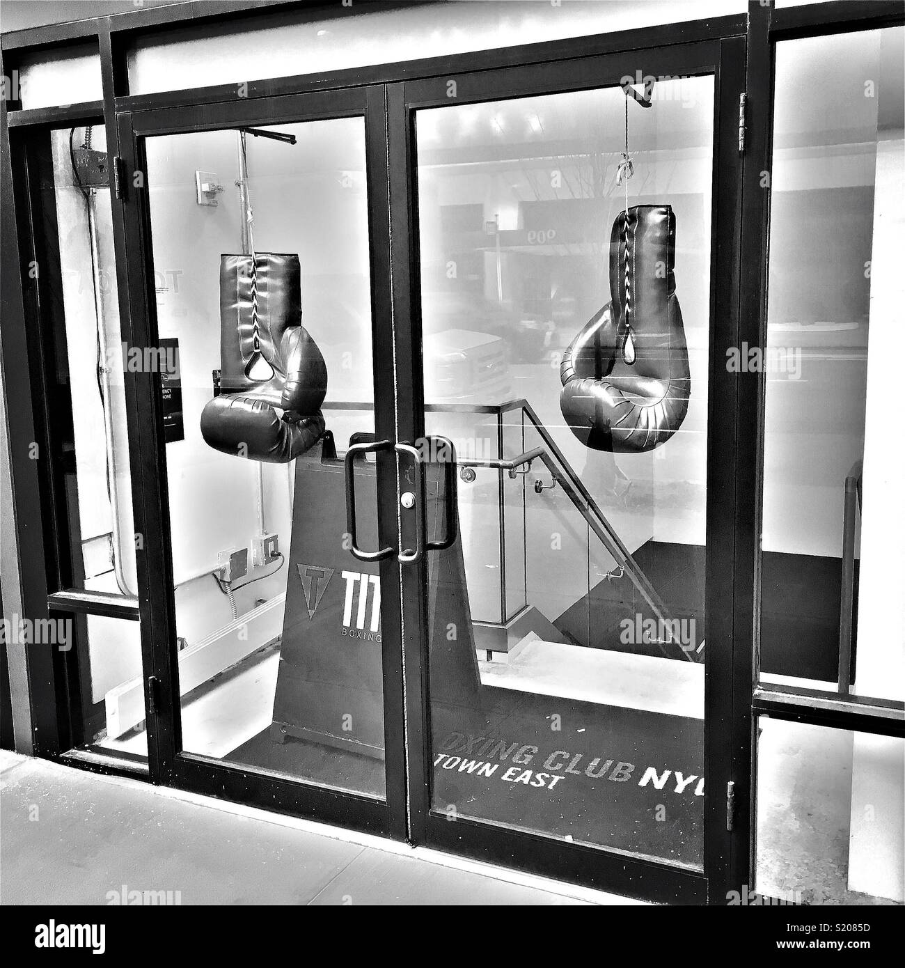 Entrance to boxing club New York Stock Photo - Alamy