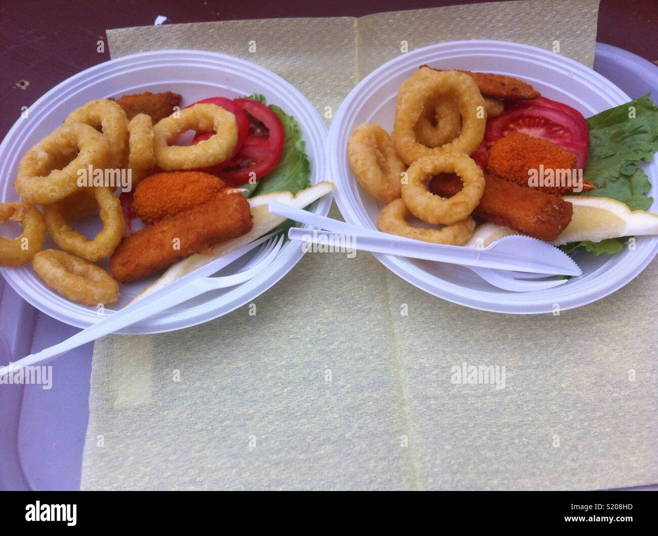 Delish fried fish Stock Photo - Alamy