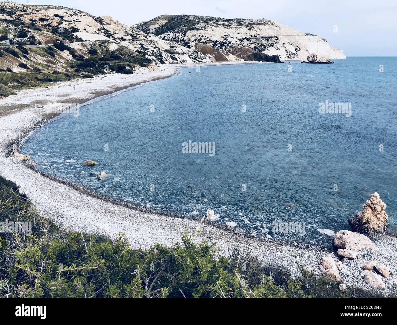 Half circular hi-res stock photography and images - Alamy