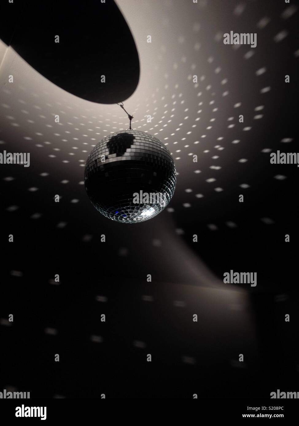 Disco fun hi-res stock photography and images - Alamy