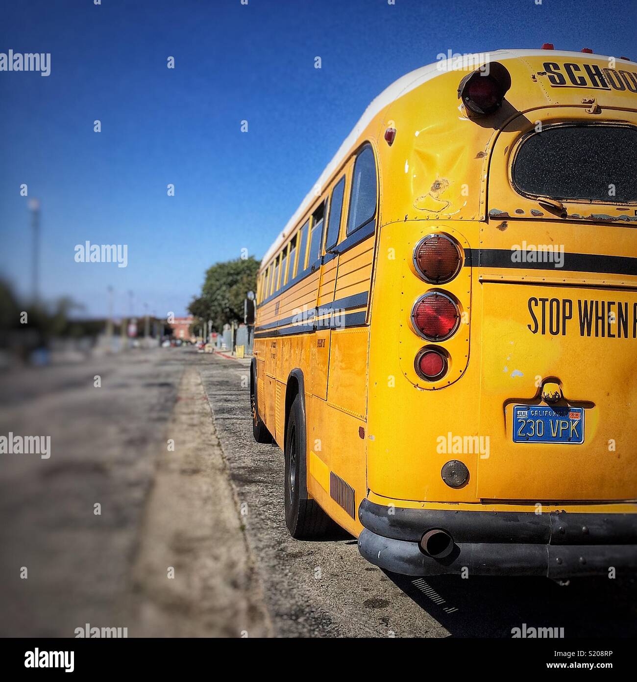 School bus los angeles hi-res stock photography and images - Alamy