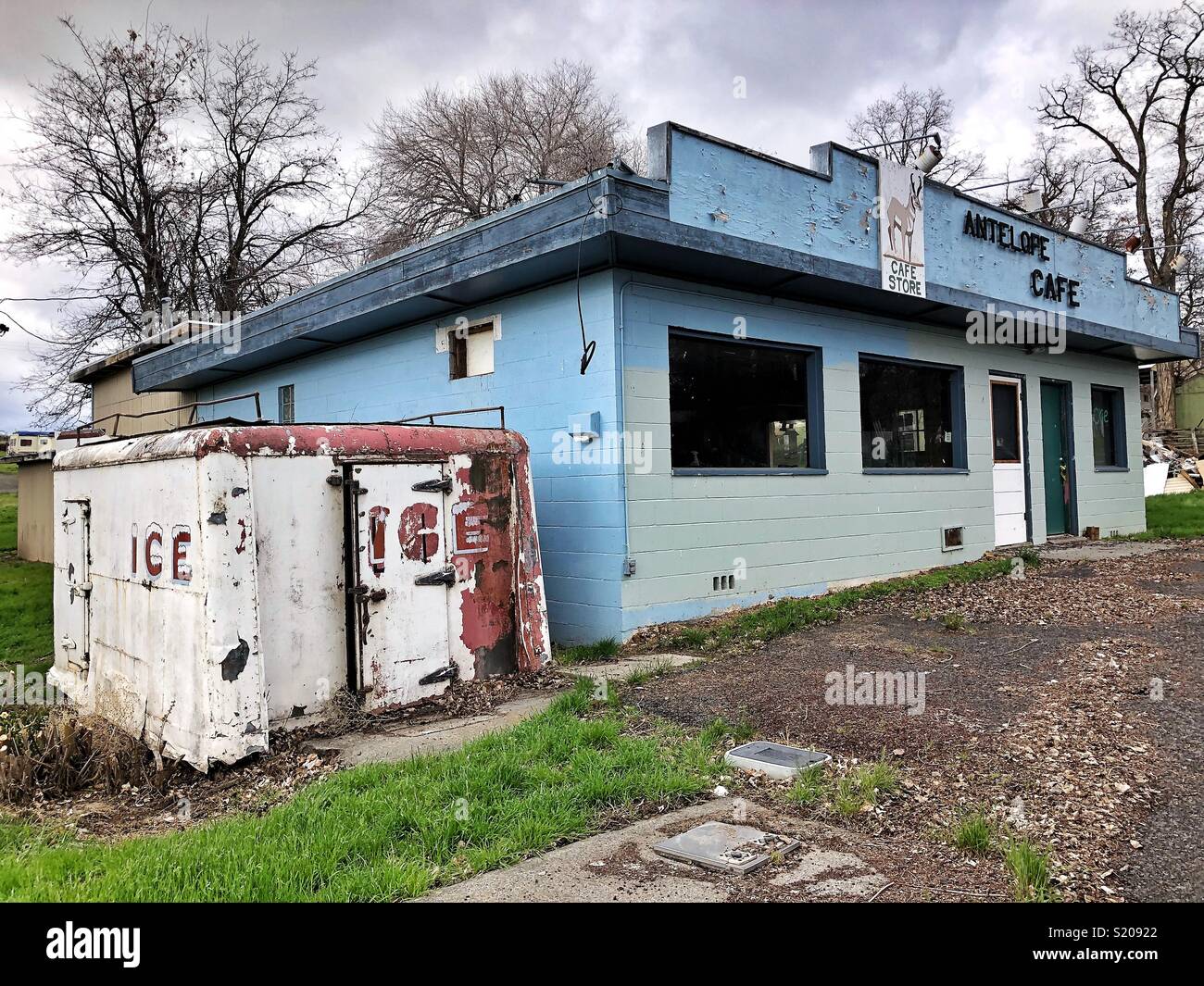 abandoned Antelope cafe in the town of Antelope Oregon Wasco County ...