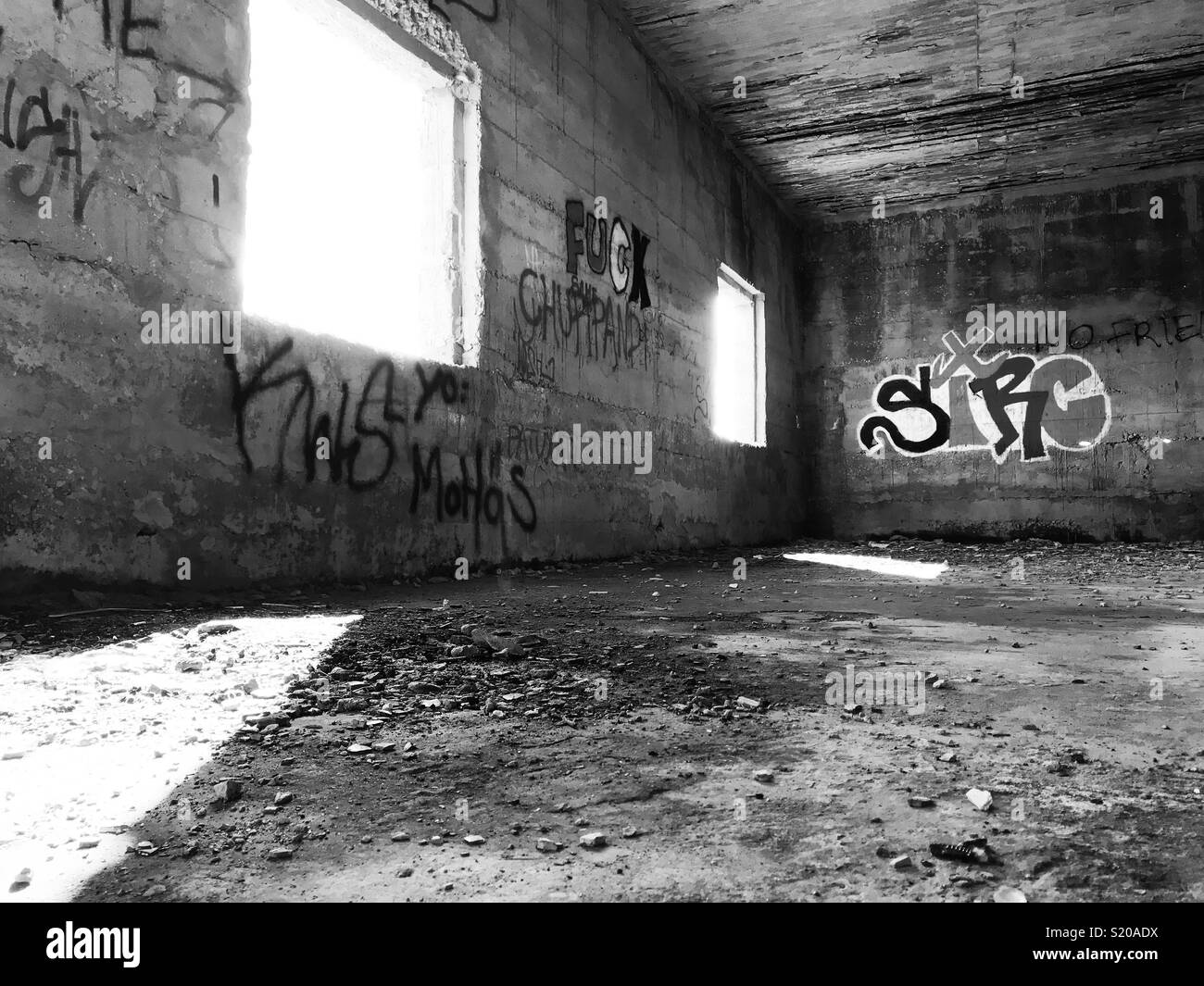 Building and art Black and White Stock Photos & Images - Alamy