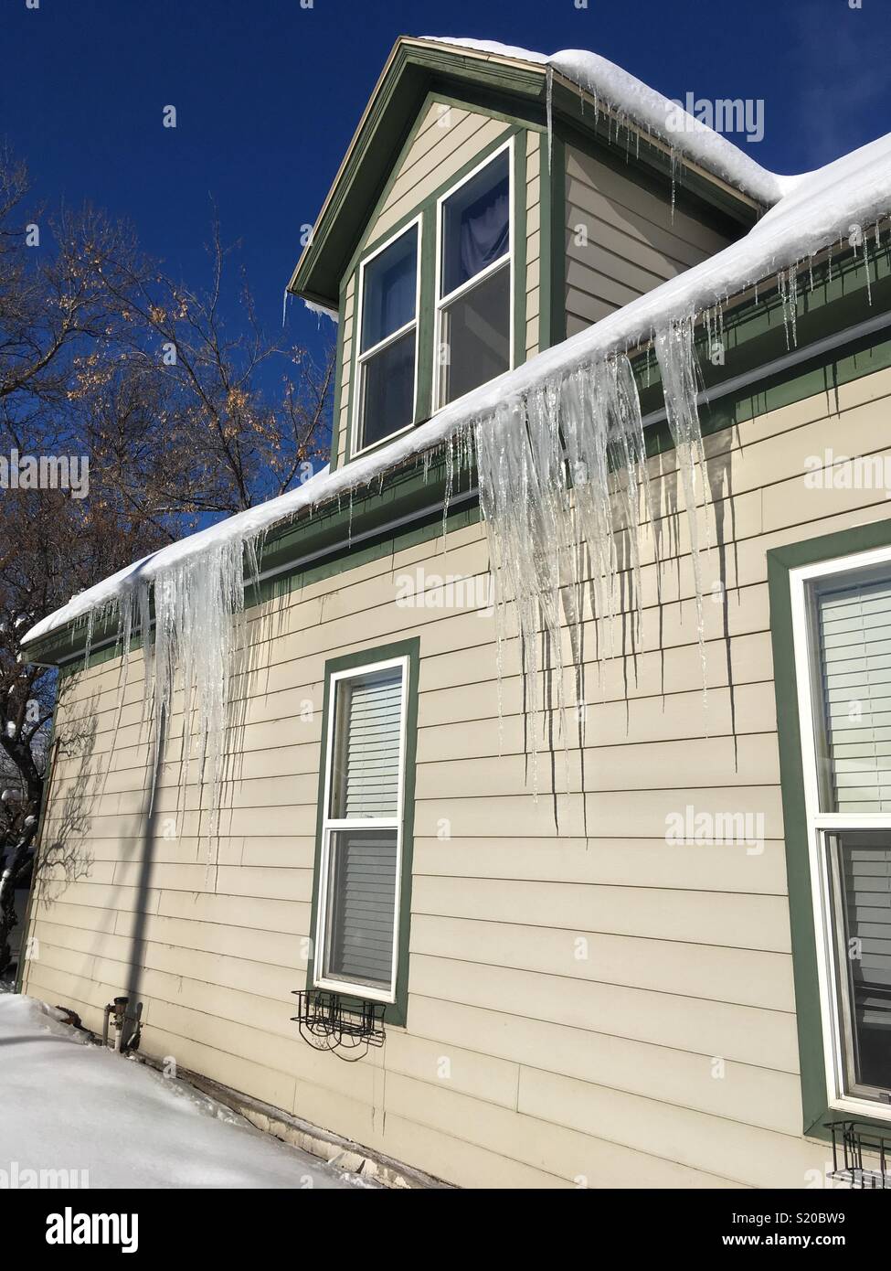 Cicles hi-res stock photography and images - Alamy