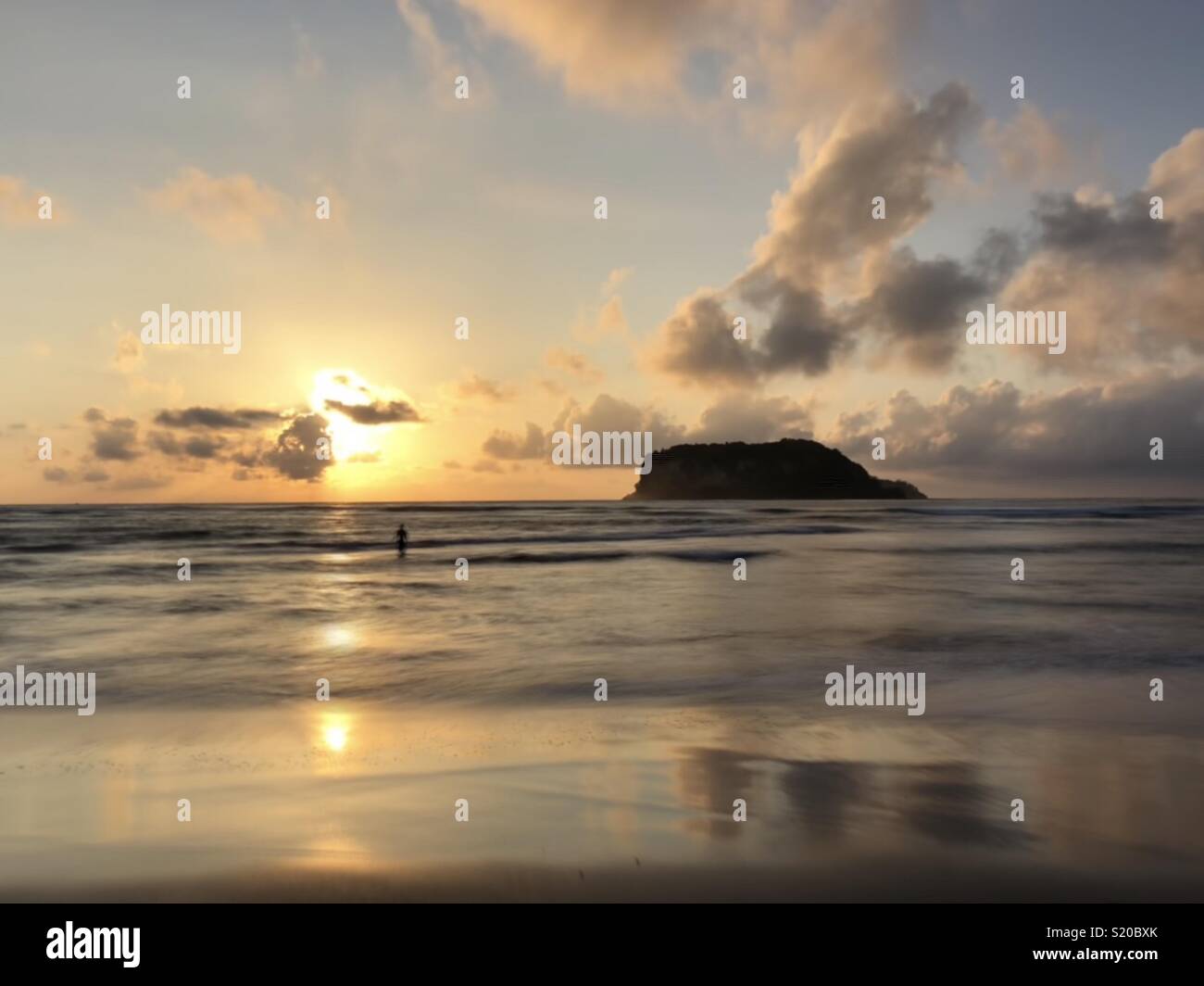 Whangamata beach hi-res stock photography and images - Alamy