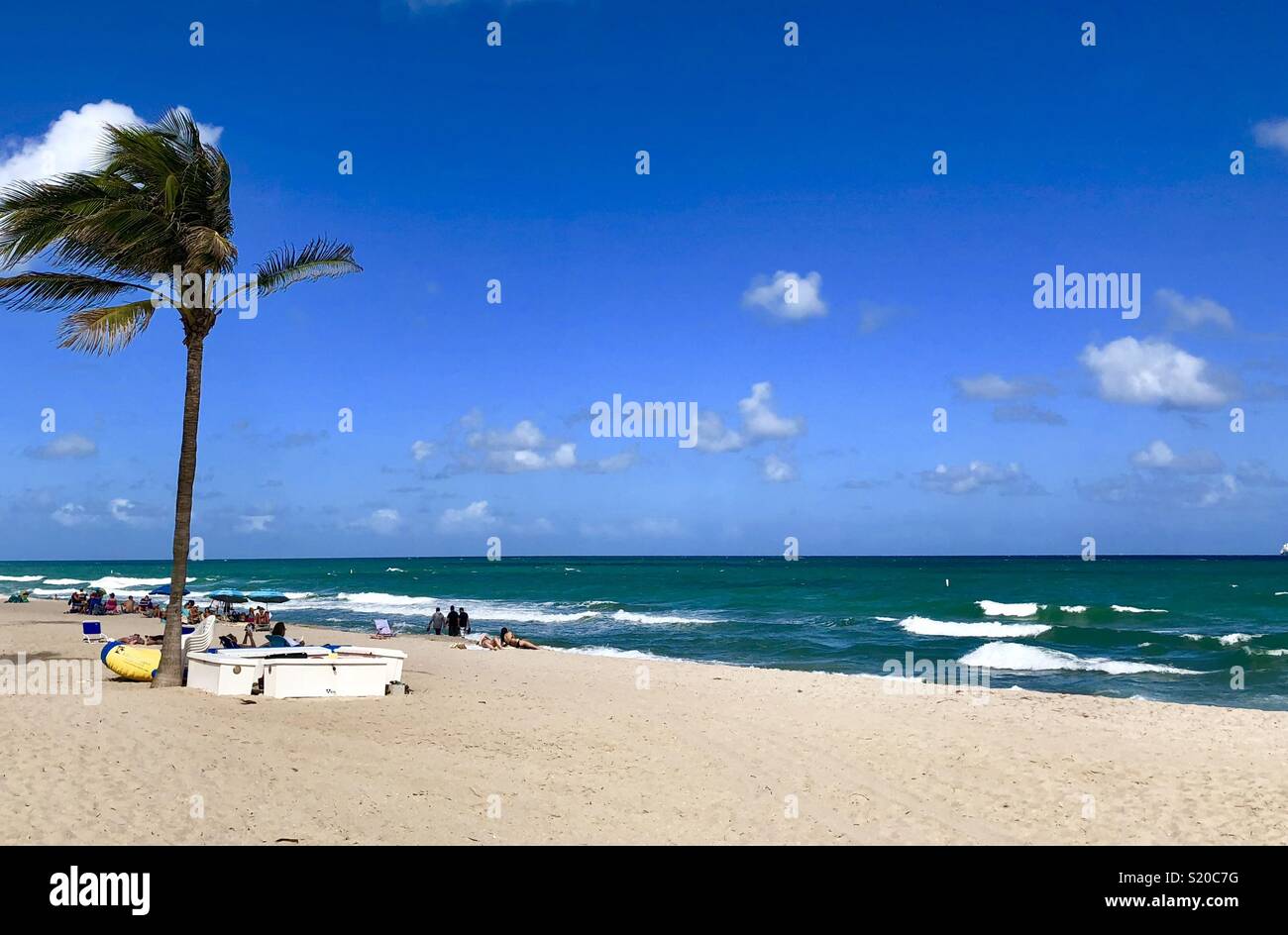 Ft lauderdale and beach hi-res stock photography and images - Alamy