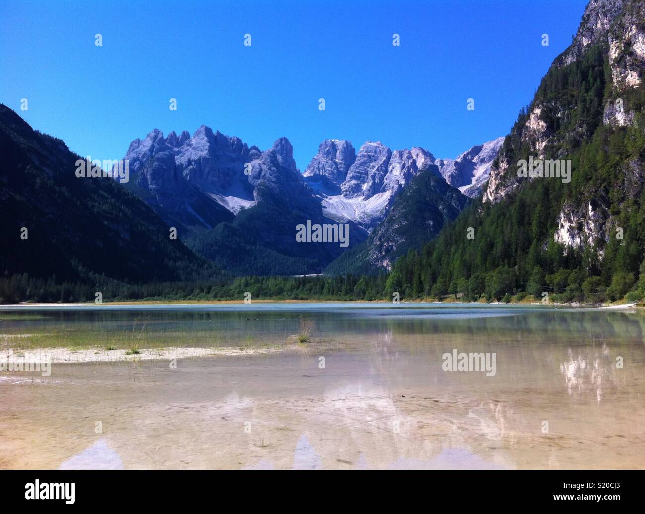 Lago di landro lake hi-res stock photography and images - Alamy