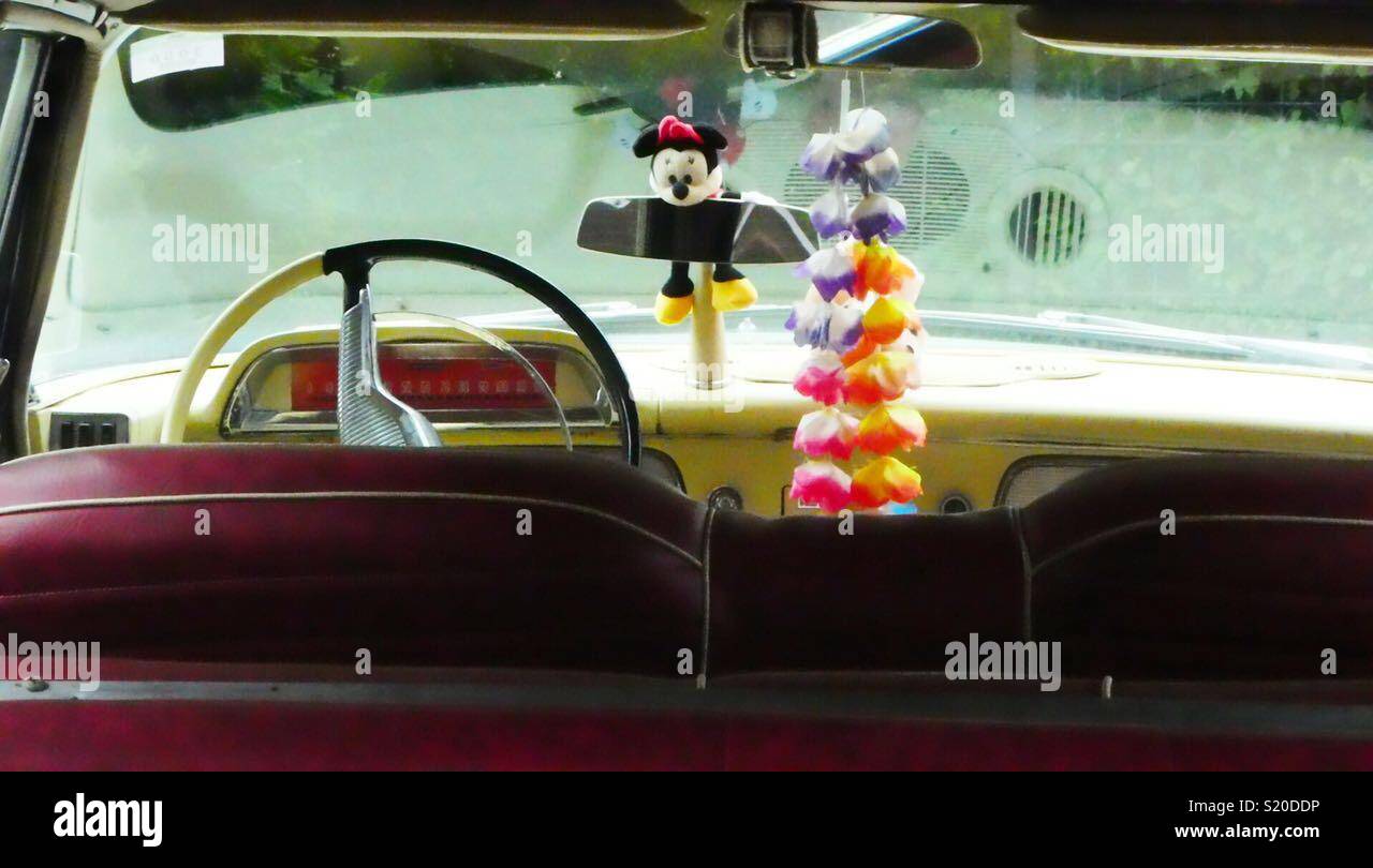 Chrysler Imperial 1958, Cockpit with Mickeymouse Stock Photo - Alamy