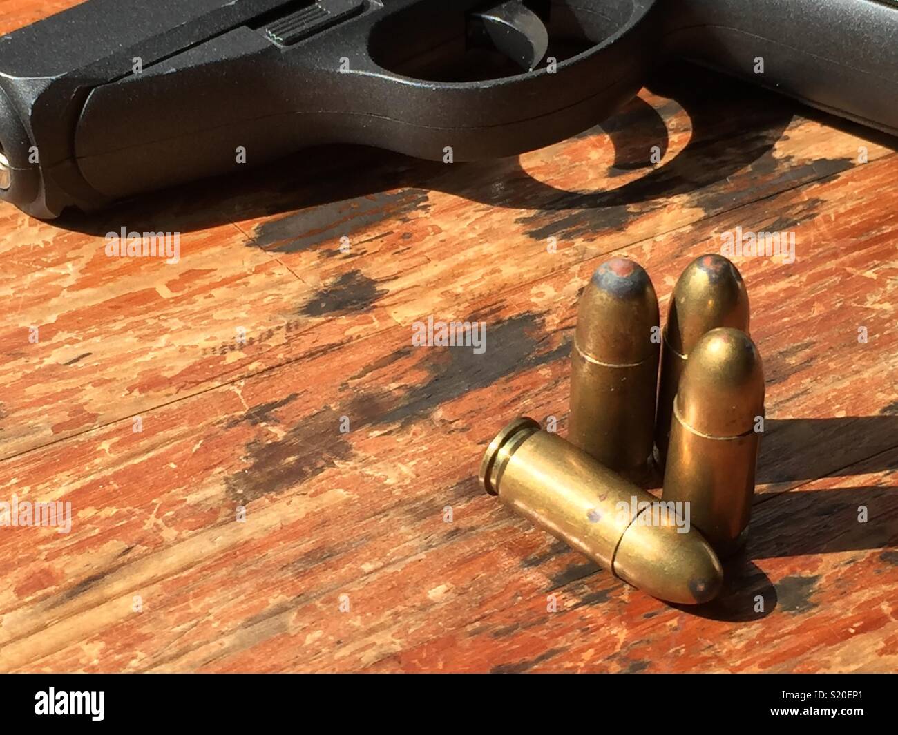 Bullets gun hi-res stock photography and images - Alamy
