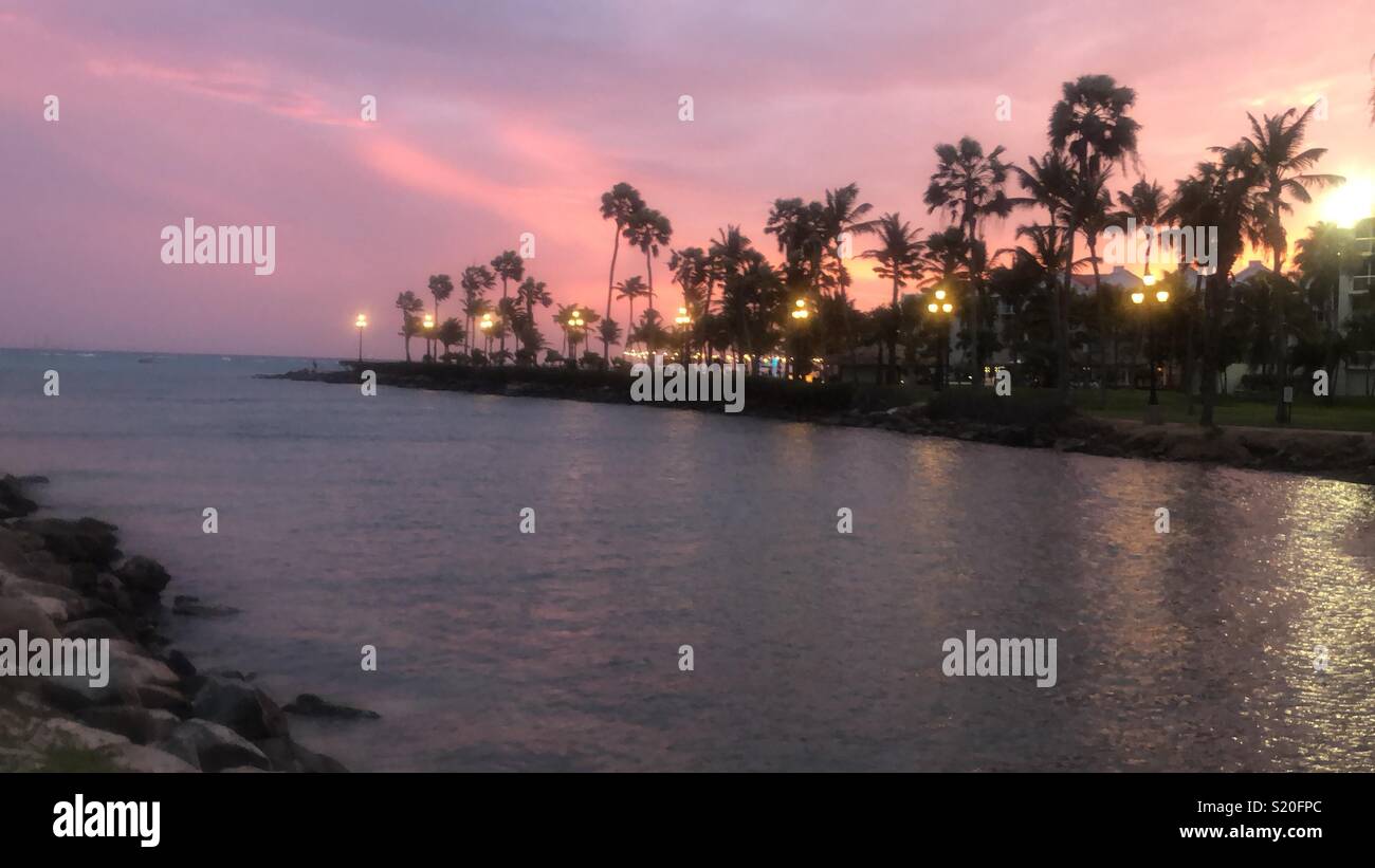 Aruba sunset hi-res stock photography and images - Alamy