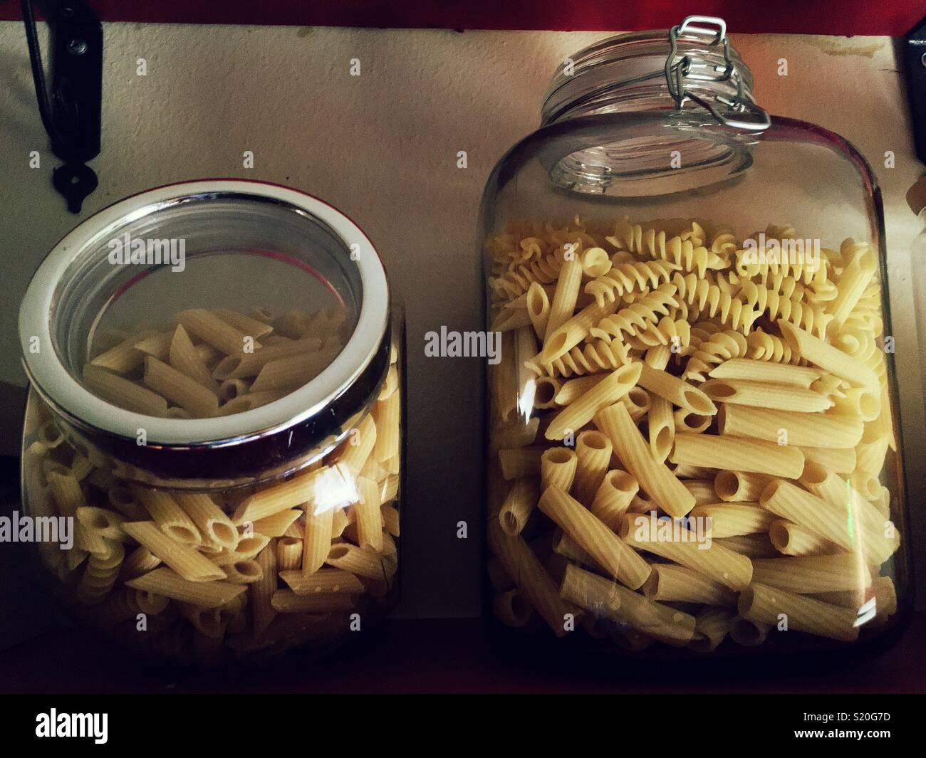 Pasta shelf hi-res stock photography and images - Alamy