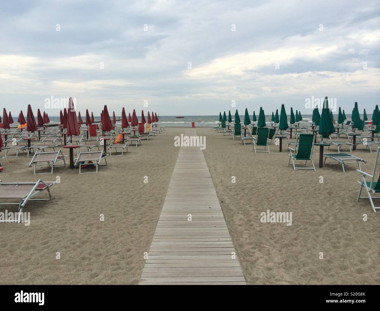 Grado italy beach hi-res stock photography and images - Alamy