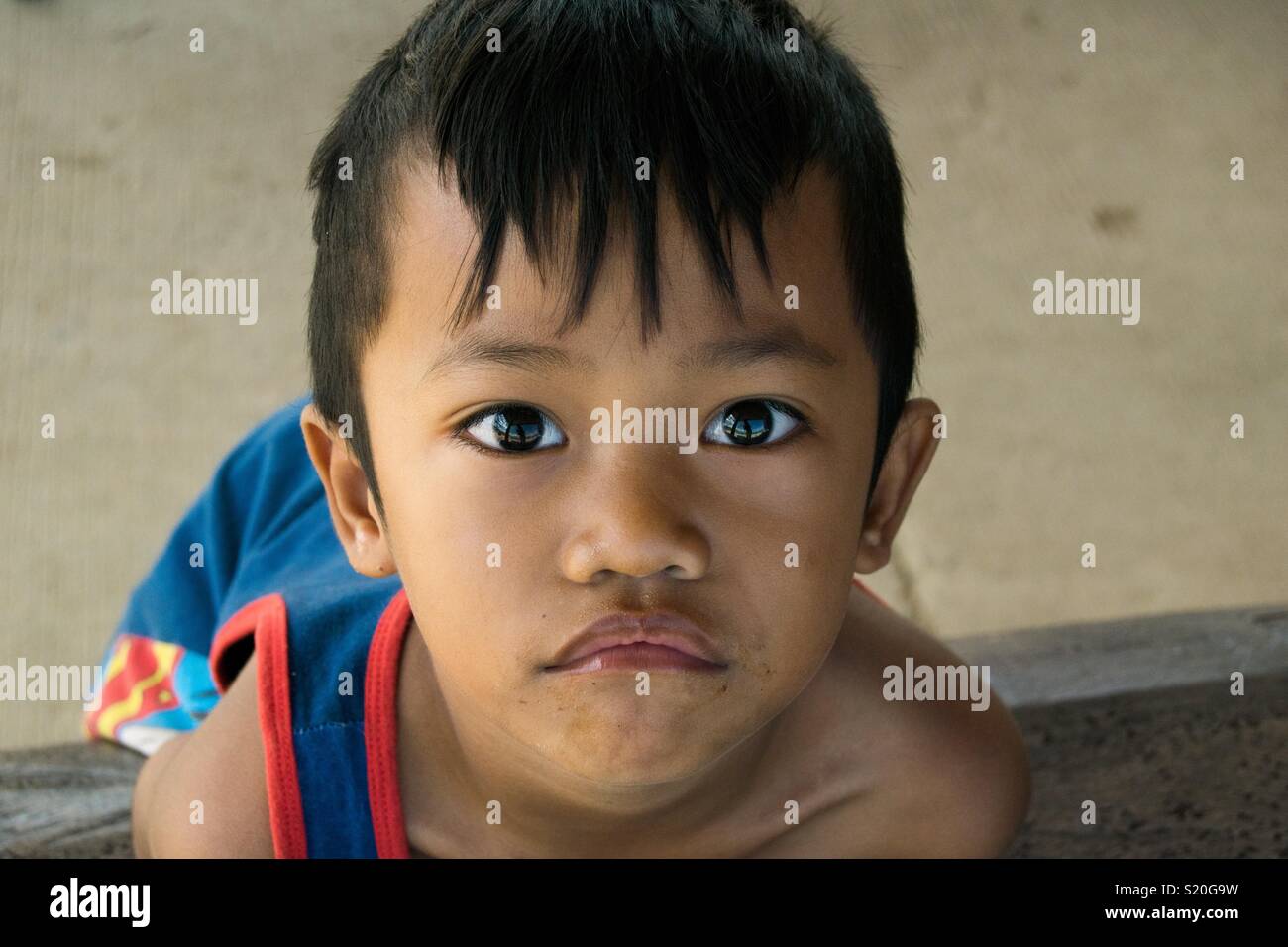 Child asian sad hi-res stock photography and images - Alamy