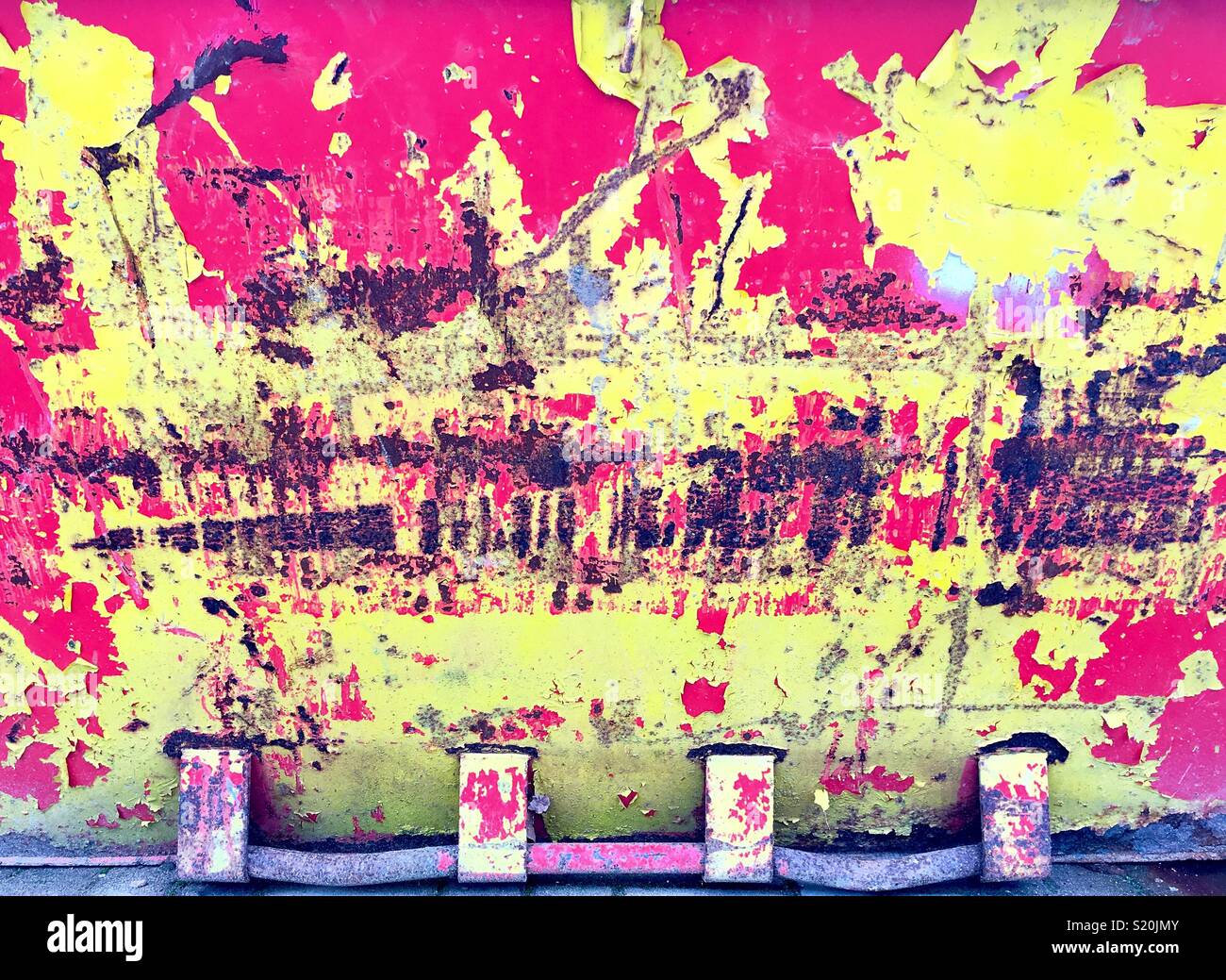 Painted skip hi-res stock photography and images - Alamy