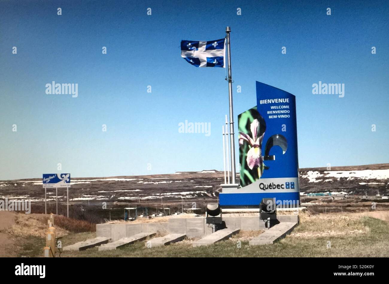 Welcome to quebec hi-res stock photography and images - Alamy