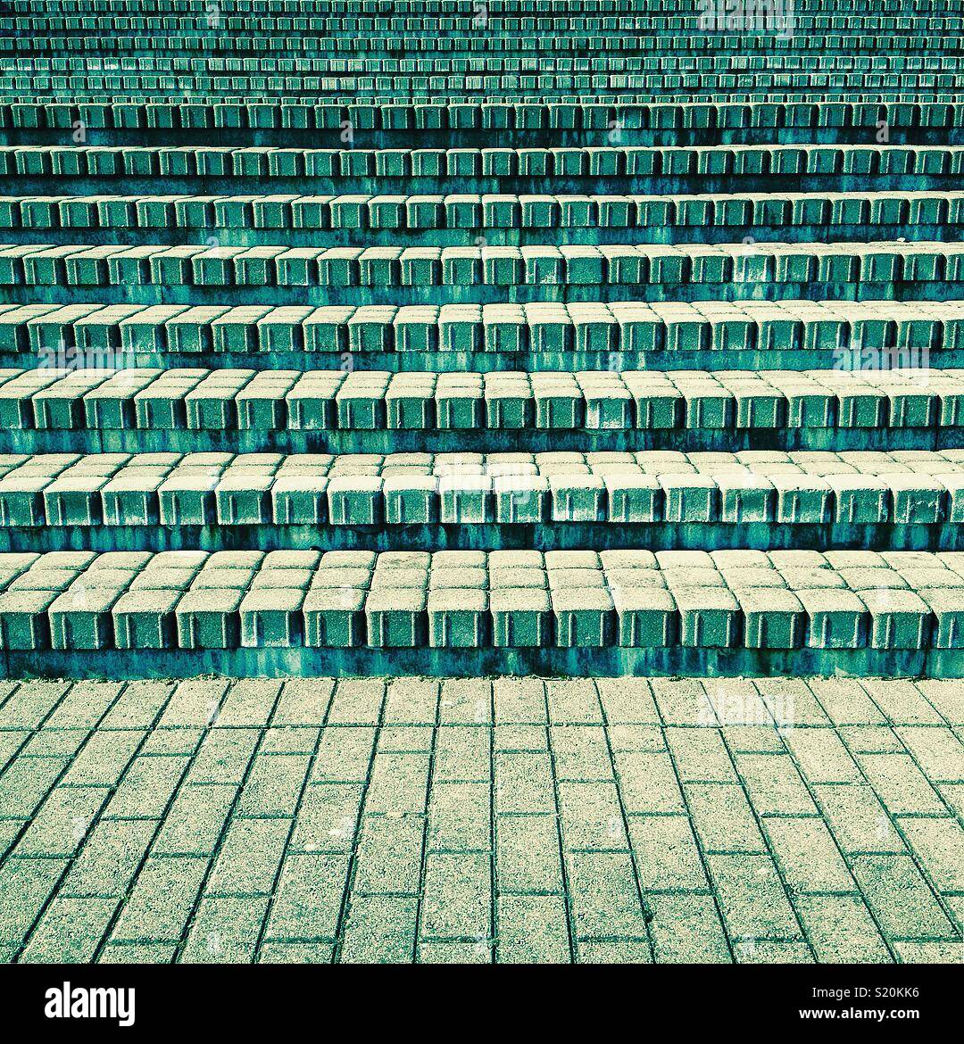 Steps line hi-res stock photography and images - Alamy