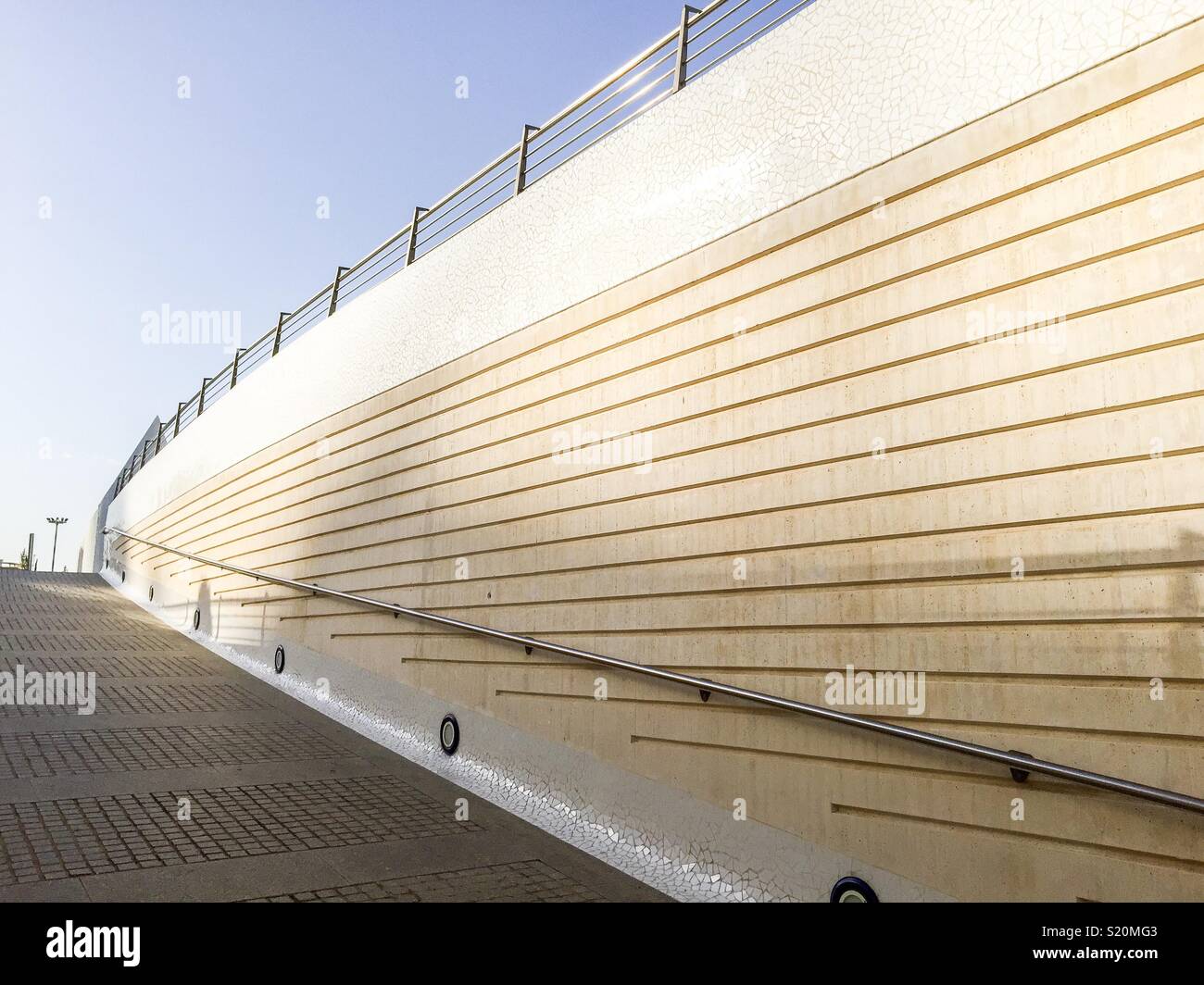 Pedestrian ramp hi-res stock photography and images - Alamy