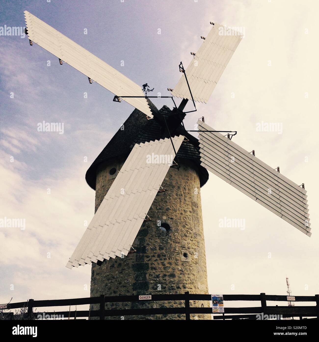 Blade sail hi-res stock photography and images - Alamy