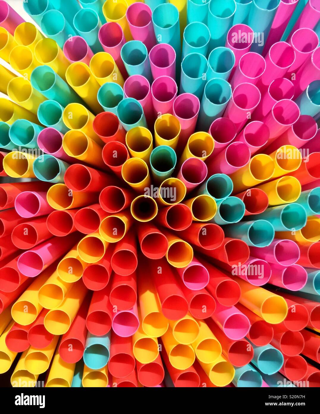 Straw tubes hi-res stock photography and images - Alamy