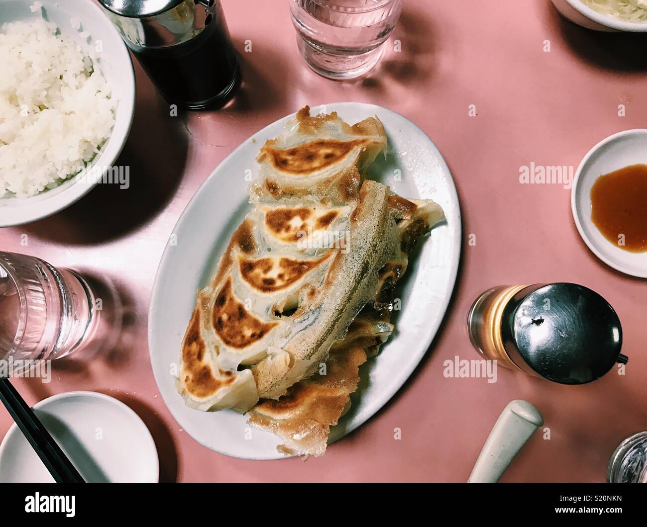 Gyoza dumplings japan food hi-res stock photography and images - Alamy