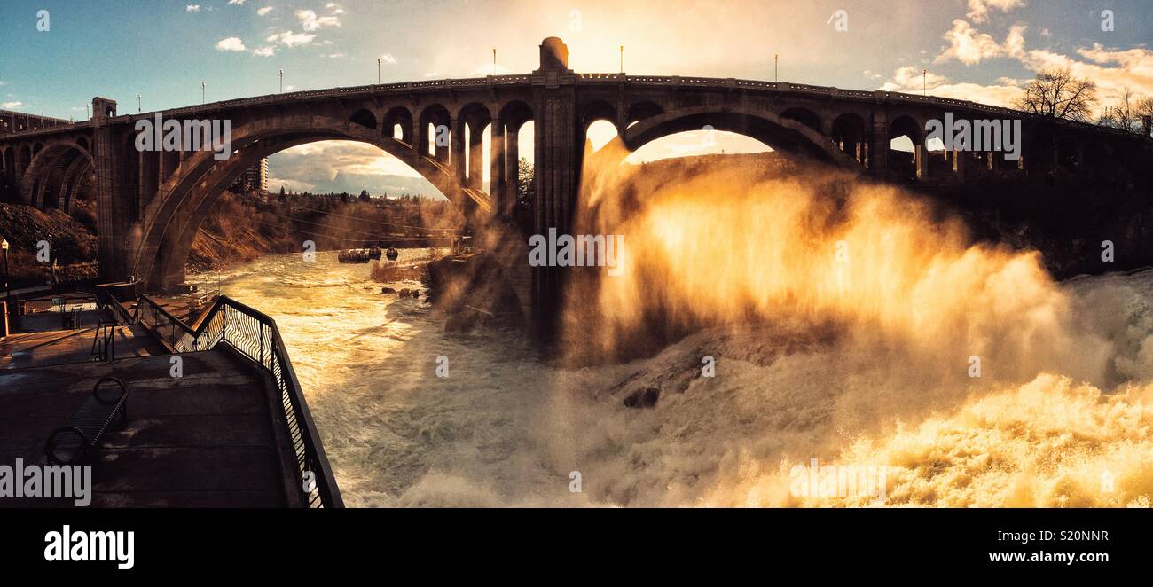 Spokane falls hi-res stock photography and images - Alamy