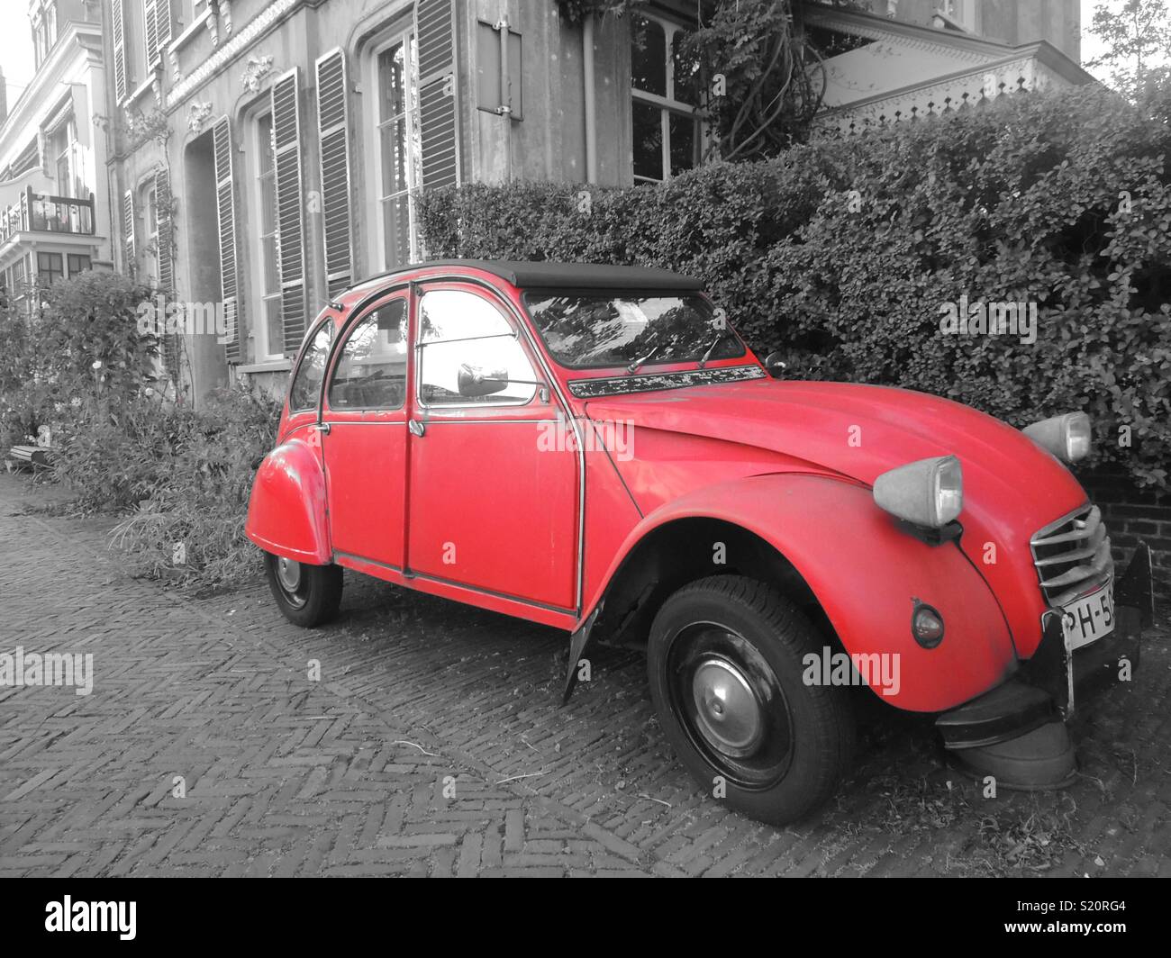 Classic French automobile in red Stock Photo - Alamy