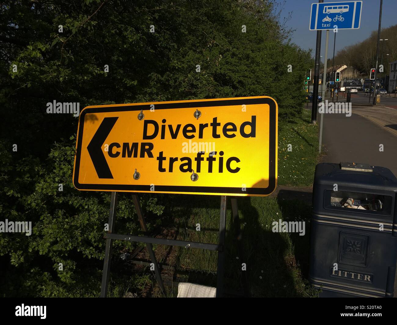 Diverted traffic sign hi-res stock photography and images - Alamy Diverted traffic sign hi-res stock photography and images - Alamy