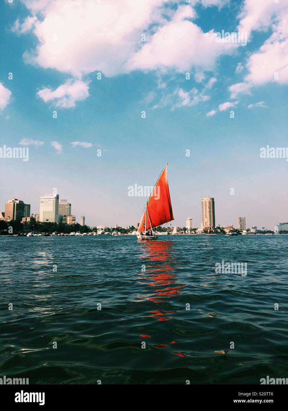 Nile red hi-res stock photography and images - Alamy