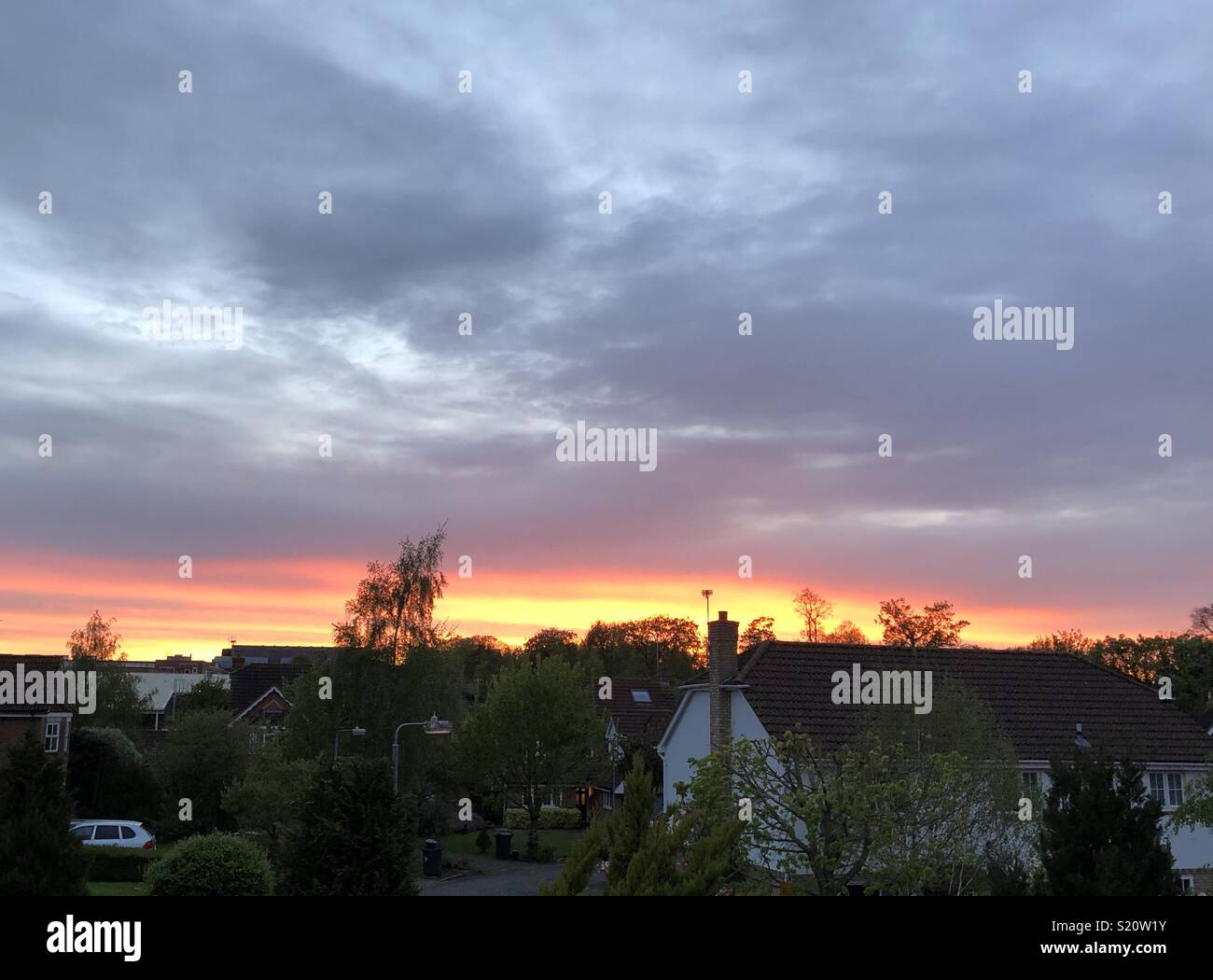 Urban sunset hi-res stock photography and images - Alamy