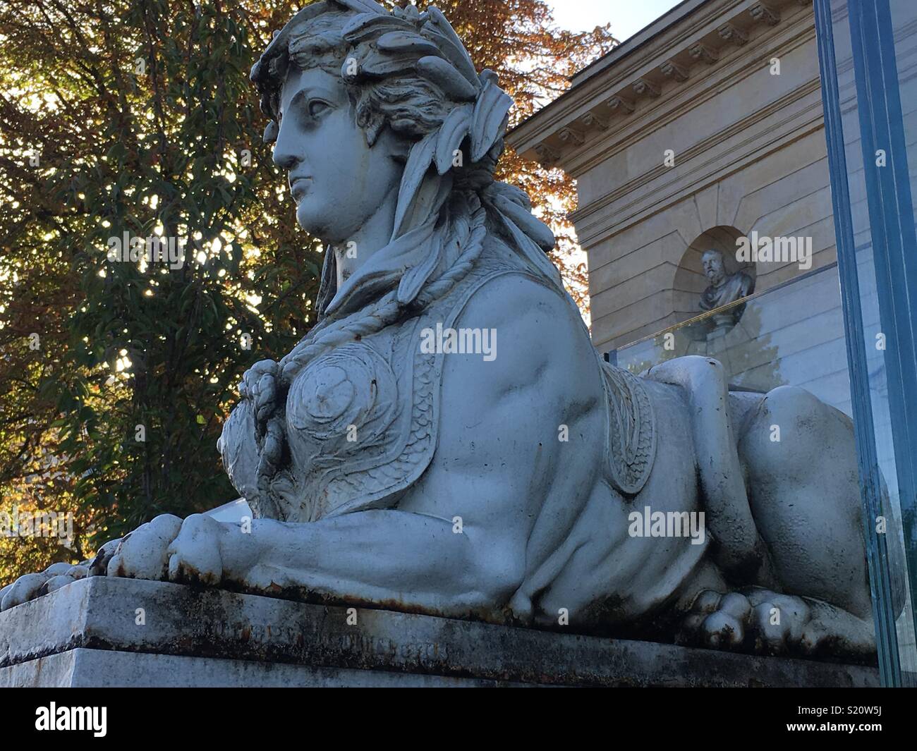Female sphinx hi-res stock photography and images - Alamy