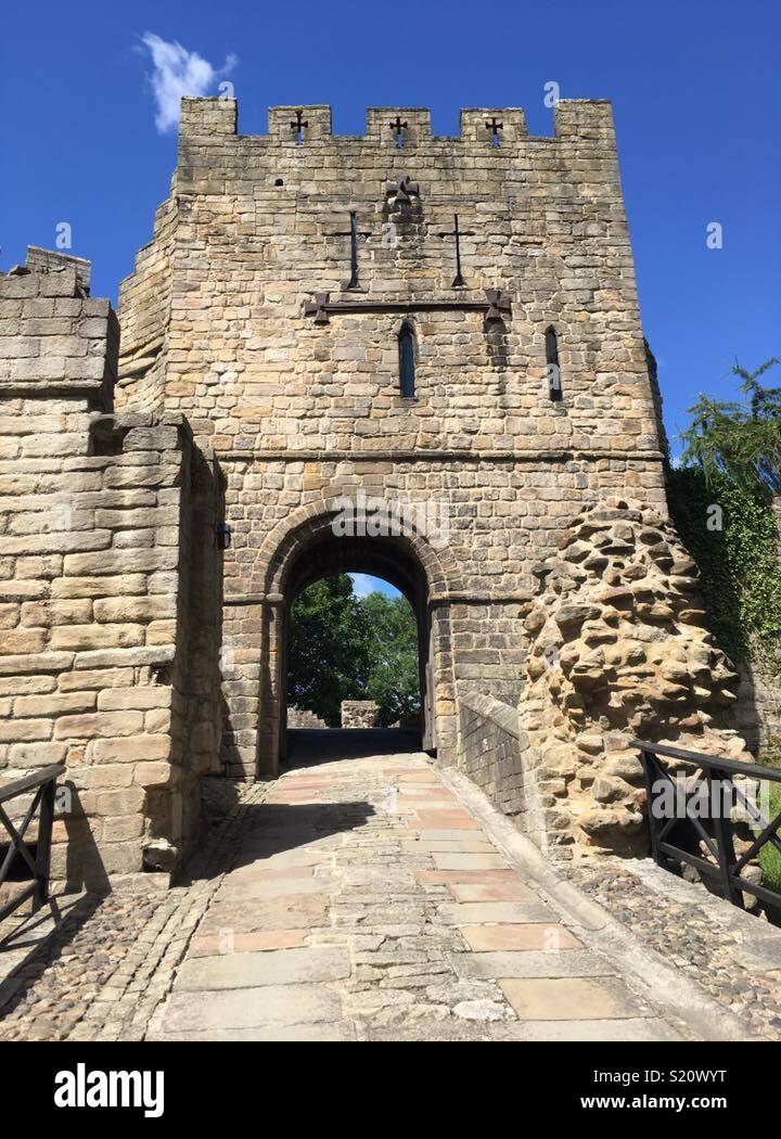 Prudhoe castle hi-res stock photography and images - Alamy