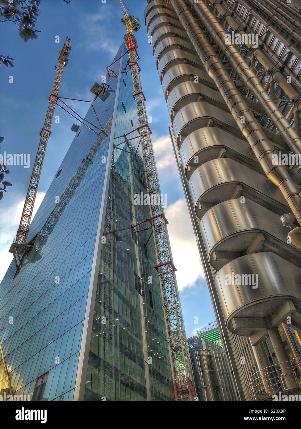 The scalpel building hi-res stock photography and images - Alamy