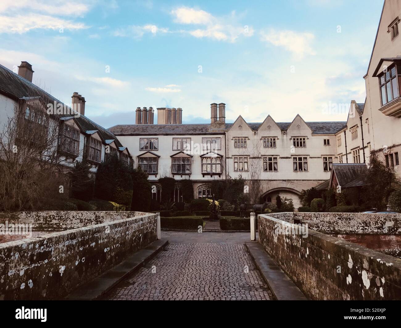 Coombe abbey hi-res stock photography and images - Alamy