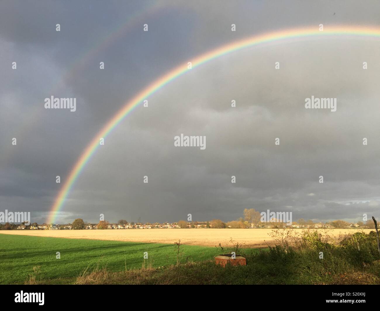 Field sky rainbow cloud sky hi-res stock photography and images - Alamy