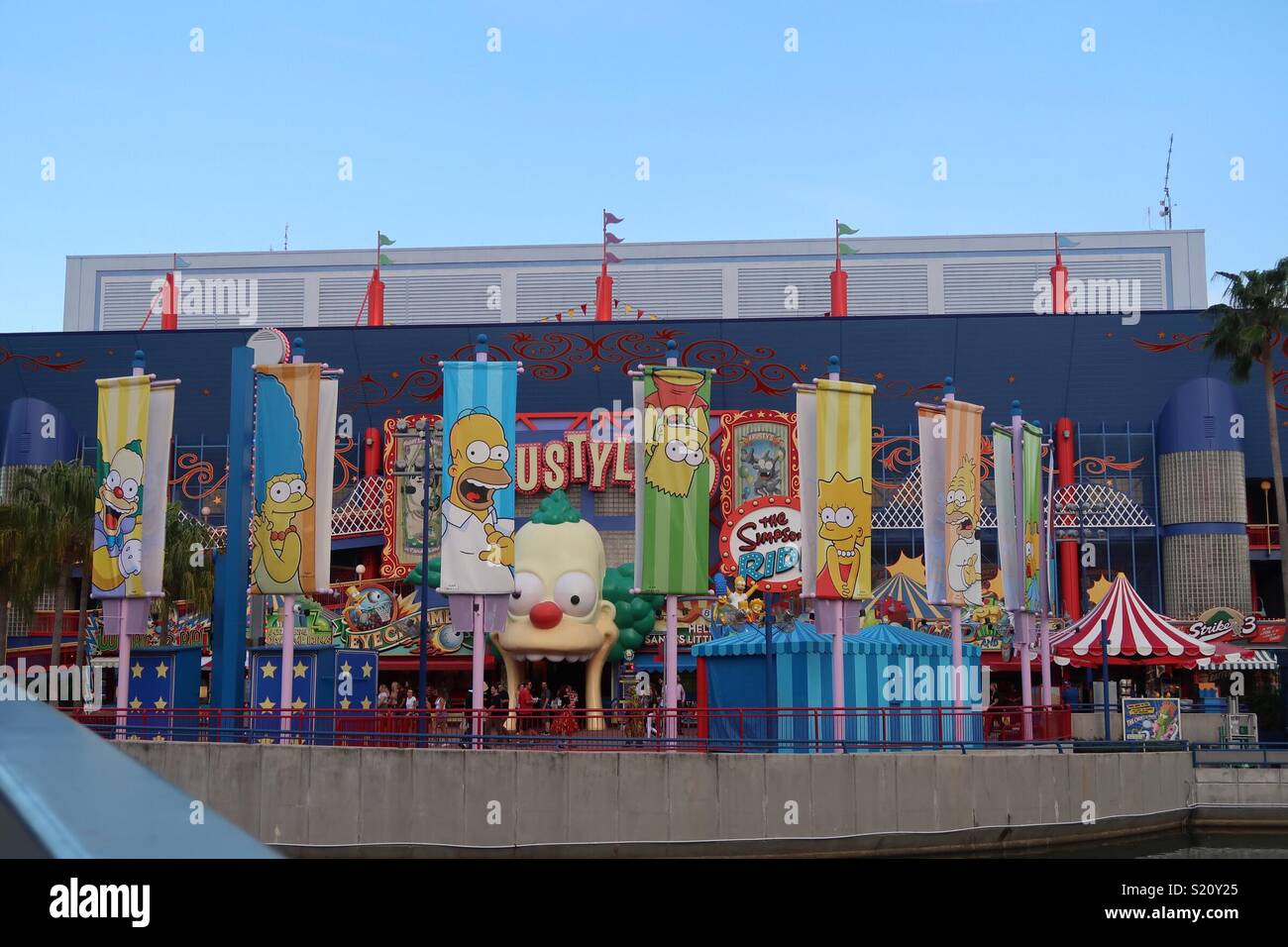 Krustyland hi-res stock photography and images - Alamy