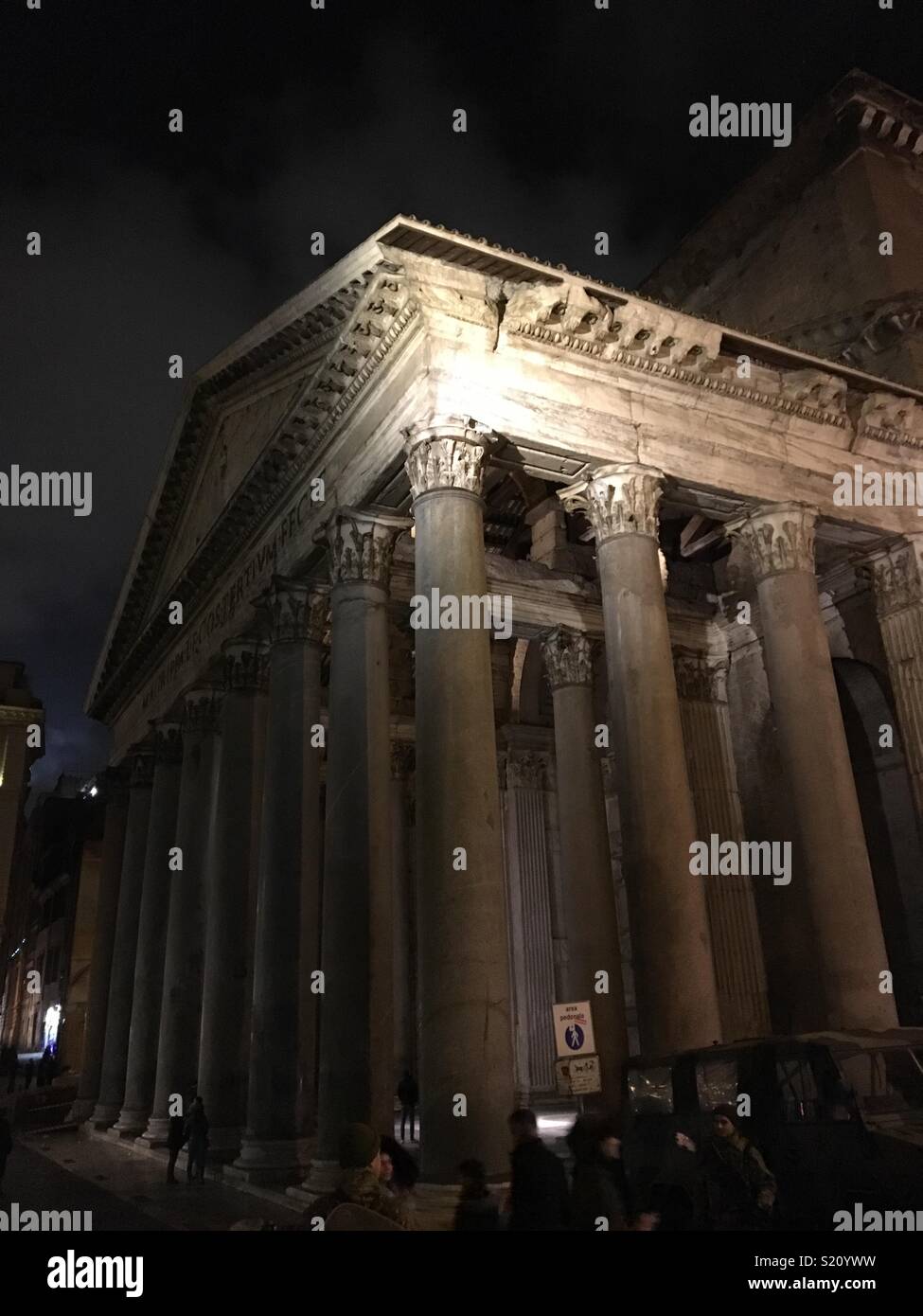 A view of the pantheon in Rome at night Stock Photo - Alamy