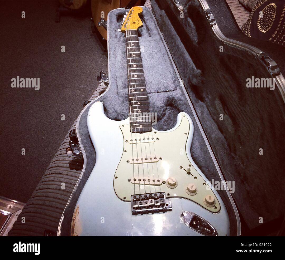 Guitar Fender Stratocaster High Resolution Stock Photography and Images ...