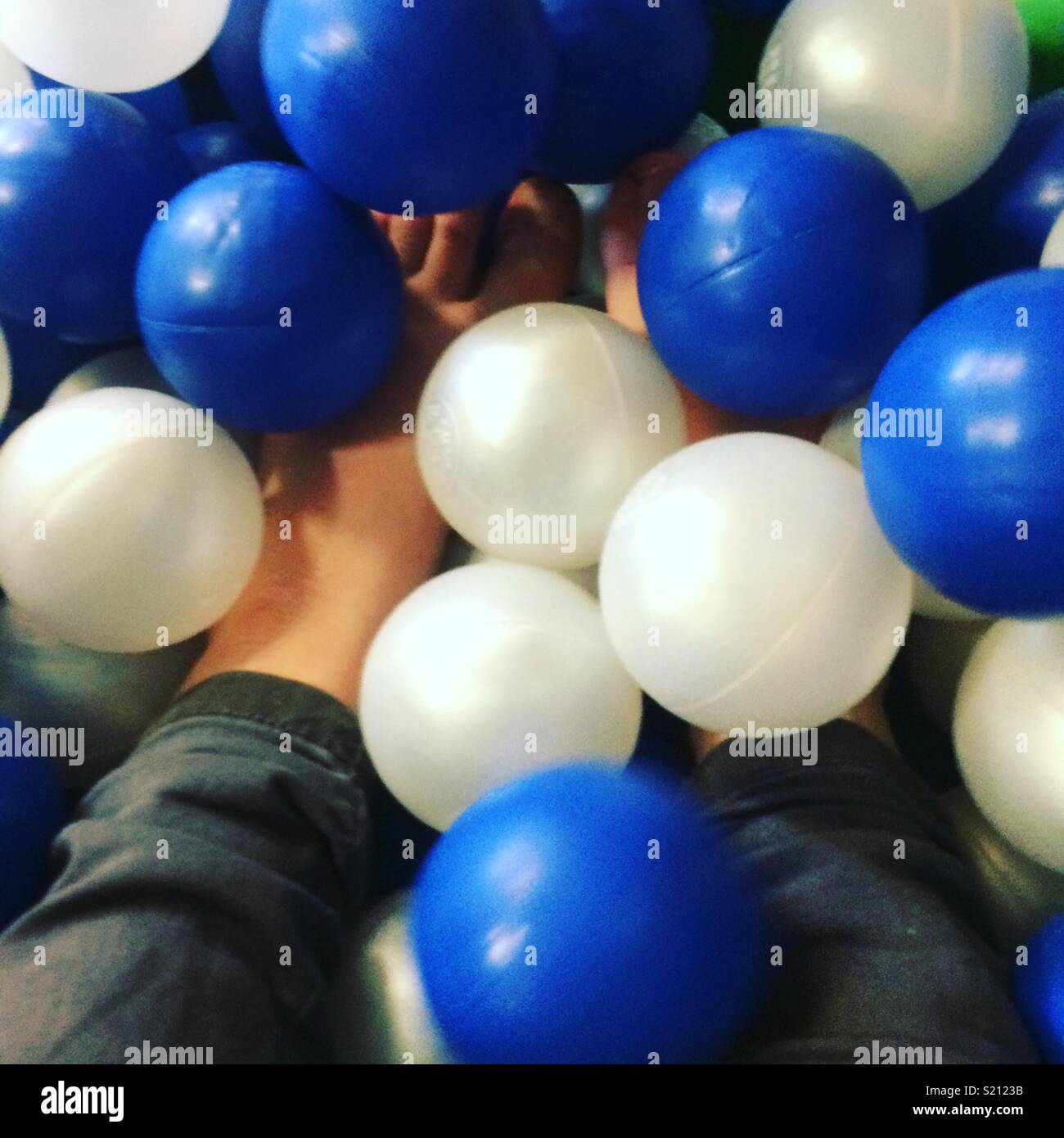 Feet in ball pool hi-res stock photography and images - Alamy