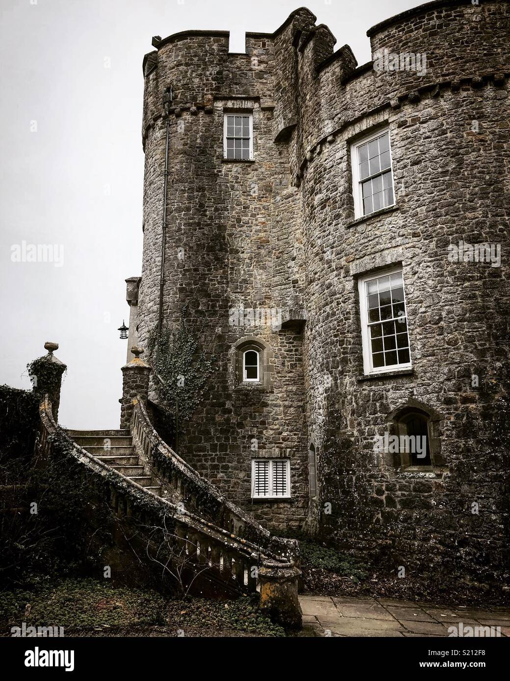Picton castle wales hi-res stock photography and images - Alamy
