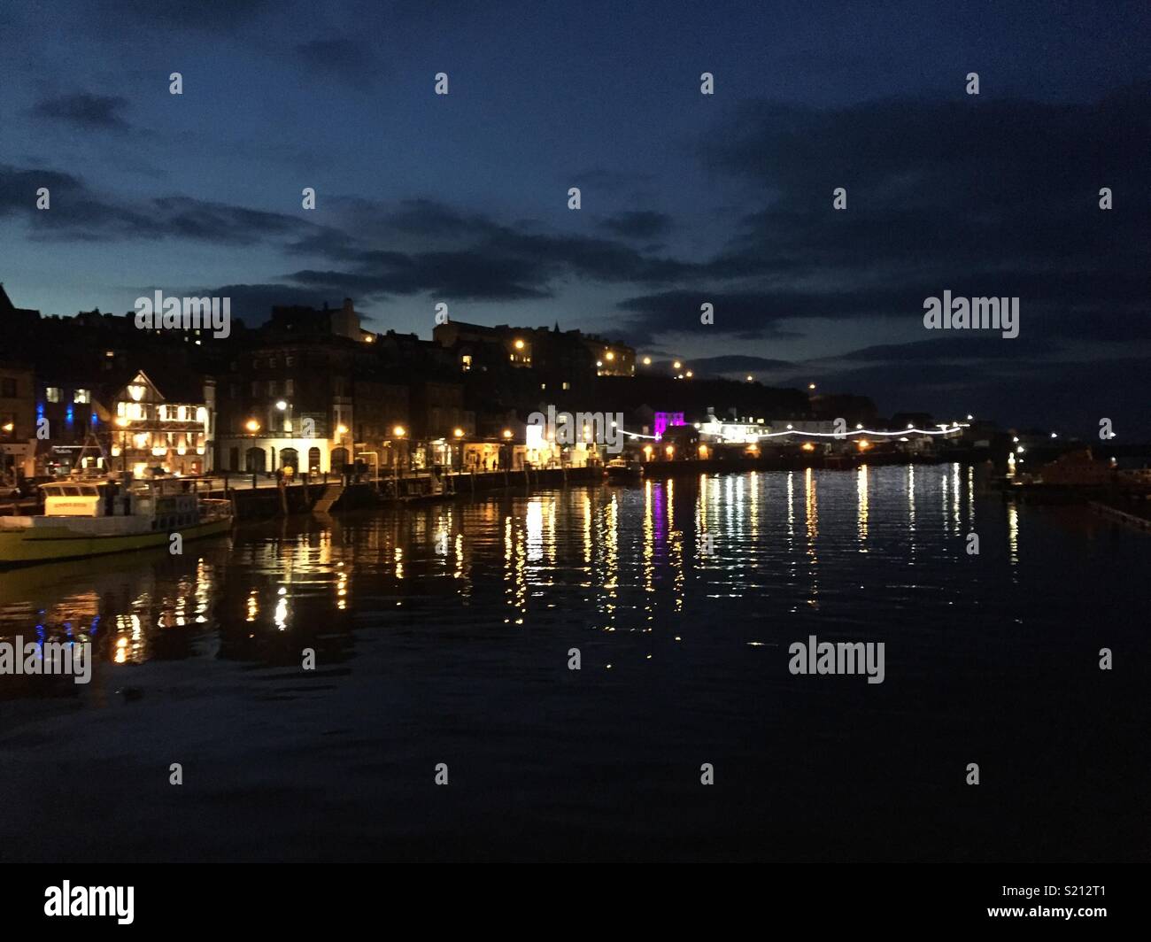 Whitby at night hi-res stock photography and images - Alamy