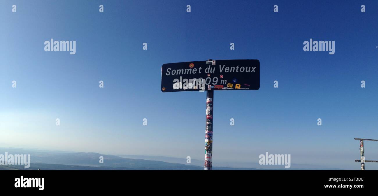 Ventoux mount hi-res stock photography and images - Alamy